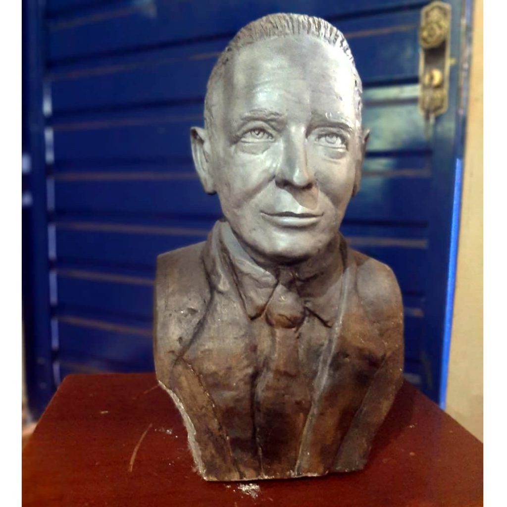 Busto em Bronze